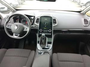 Balts Renault Espace 2015 Panevēža, ar dzinēja tilpumu 1.60 L un nobraukumu 252 tūkst. km par 6600 €, foto 21 vietnē AUTOMOTO.COM.LV