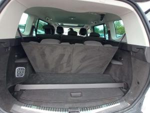 Balts Renault Espace 2015 Panevēža, ar dzinēja tilpumu 1.60 L un nobraukumu 252 tūkst. km par 6600 €, foto 24 vietnē AUTOMOTO.COM.LV