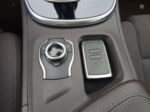 Balts Renault Espace 2015 Panevēža, ar dzinēja tilpumu 1.60 L un nobraukumu 252 tūkst. km par 6600 €, foto 26 vietnē AUTOMOTO.COM.LV