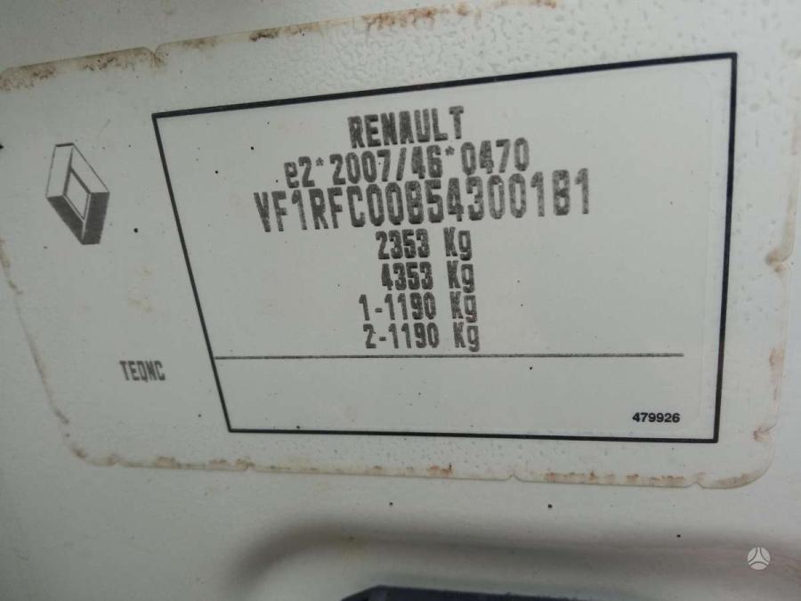 Balts Renault Espace 2015 Panevēža, ar dzinēja tilpumu 1.60 L un nobraukumu 252 tūkst. km par 6600 €, foto 41 vietnē AUTOMOTO.COM.LV