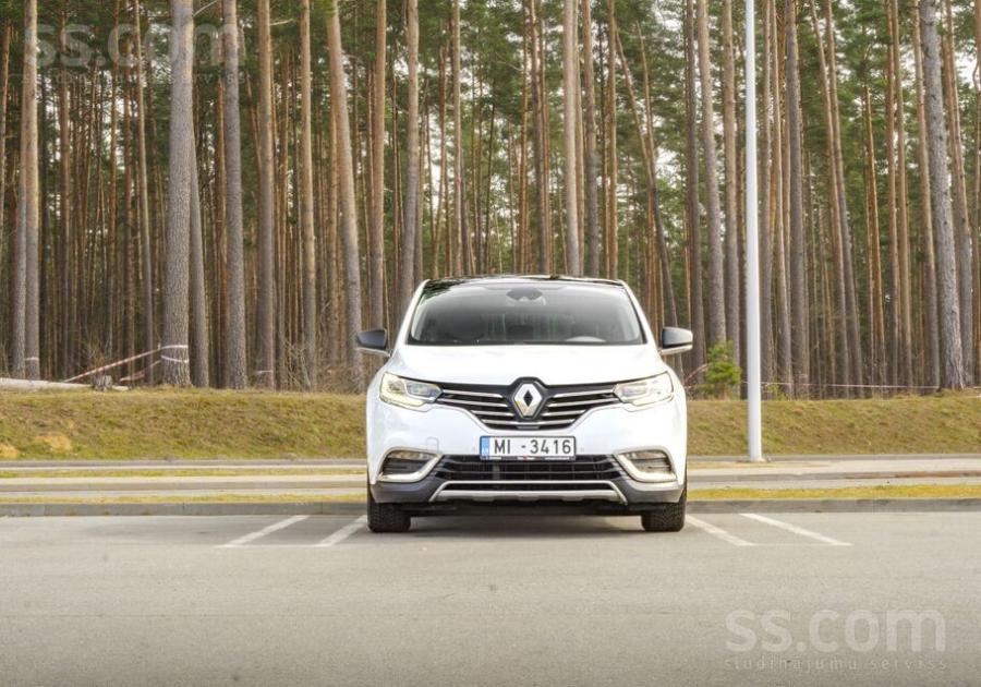 White Renault Espace 2016 in Riga, with an engine capacity of 1.60 L and mileage of 243 thousand km for 8890 €, photo 4 on AUTOMOTO.COM.LV