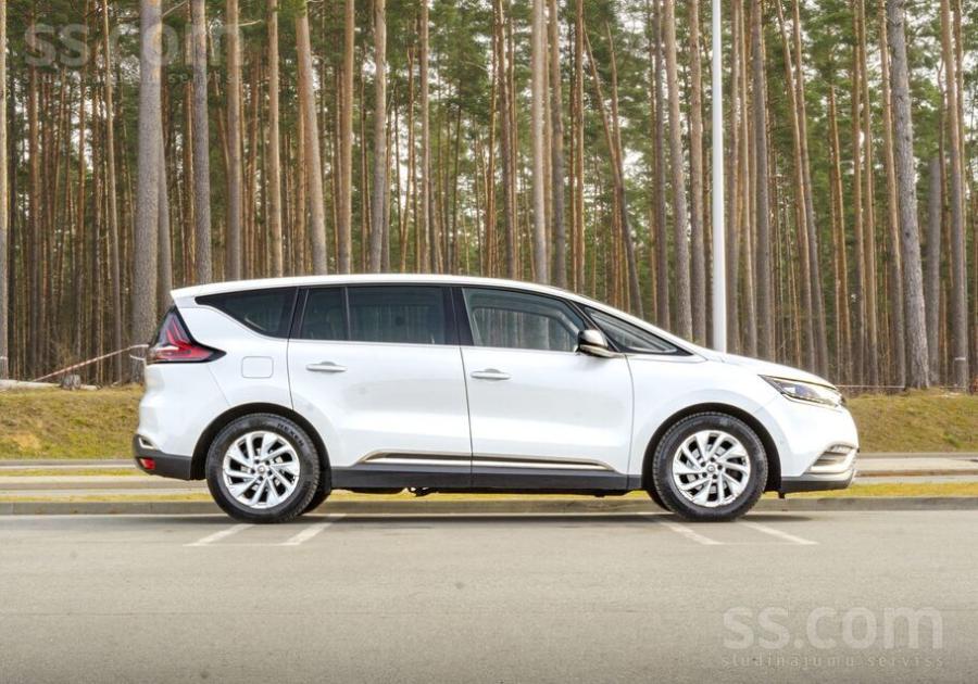 White Renault Espace 2016 in Riga, with an engine capacity of 1.60 L and mileage of 243 thousand km for 8890 €, photo 9 on AUTOMOTO.COM.LV