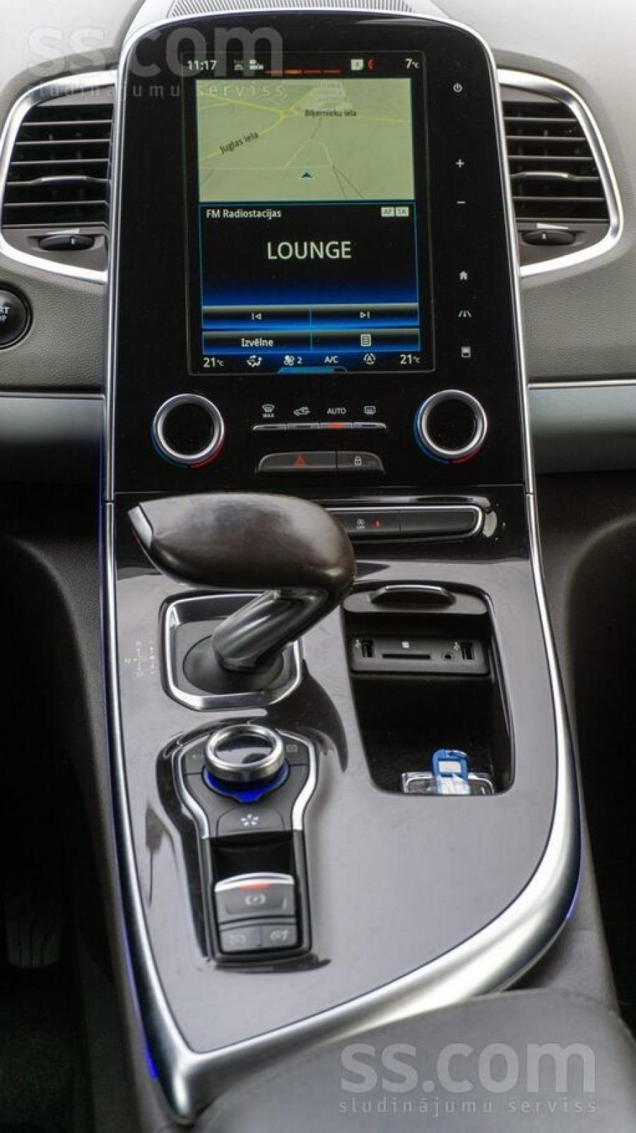 White Renault Espace 2016 in Riga, with an engine capacity of 1.60 L and mileage of 243 thousand km for 8890 €, photo 13 on AUTOMOTO.COM.LV