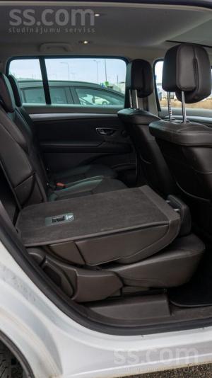 White Renault Espace 2016 in Riga, with an engine capacity of 1.60 L and mileage of 243 thousand km for 8890 €, photo 27 on AUTOMOTO.COM.LV
