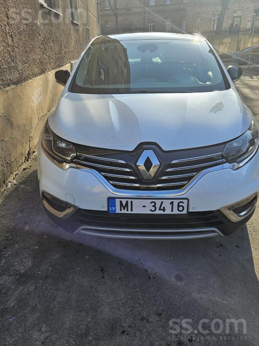 White Renault Espace 2016 in Riga, with an engine capacity of 1.60 L and mileage of 242 thousand km for 9950 €, photo 3 on AUTOMOTO.COM.LV