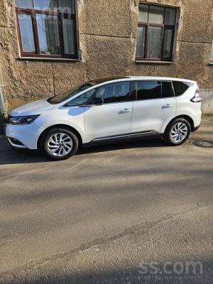 White Renault Espace 2016 in Riga, with an engine capacity of 1.60 L and mileage of 242 thousand km for 9950 €, photo 5 on AUTOMOTO.COM.LV