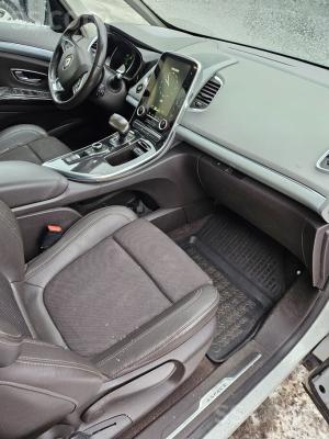 White Renault Espace 2016 in Riga, with an engine capacity of 1.60 L and mileage of 242 thousand km for 9950 €, photo 13 on AUTOMOTO.COM.LV