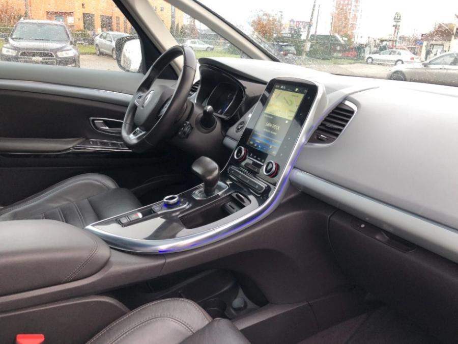 Balts Renault Espace 2016 Rīga, ar dzinēja tilpumu 1.60 L un nobraukumu 209 tūkst. km par 12950 €, foto 10 vietnē AUTOMOTO.COM.LV