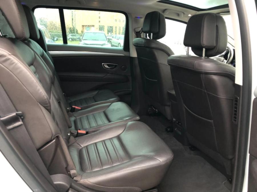 Balts Renault Espace 2016 Rīga, ar dzinēja tilpumu 1.60 L un nobraukumu 209 tūkst. km par 12950 €, foto 14 vietnē AUTOMOTO.COM.LV
