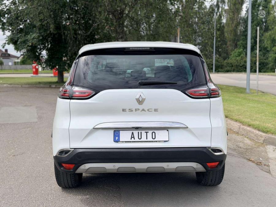 White Renault Espace 2017 in Taurage, with an engine capacity of 1.60 L and mileage of 180 thousand km for 9499 €, photo 13 on AUTOMOTO.COM.LV