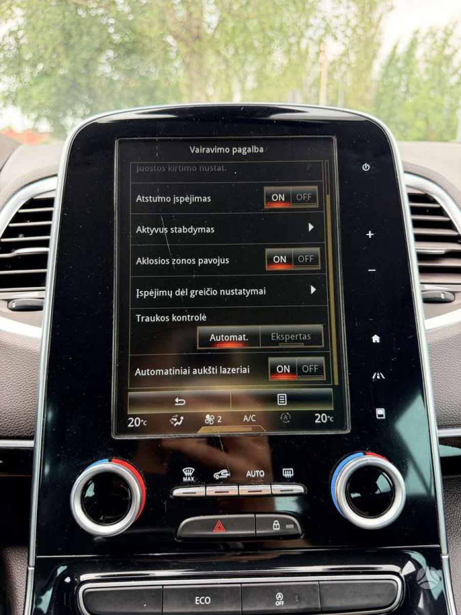 White Renault Espace 2017 in Taurage, with an engine capacity of 1.60 L and mileage of 180 thousand km for 9499 €, photo 27 on AUTOMOTO.COM.LV