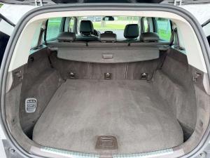 White Renault Espace 2017 in Taurage, with an engine capacity of 1.60 L and mileage of 180 thousand km for 9499 €, photo 38 on AUTOMOTO.COM.LV
