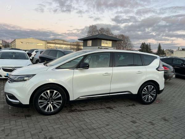 White Renault Espace 2020 in Taurage, with an engine capacity of 2.00 L and mileage of 300 thousand km for 11400 €, photo 2 on AUTOMOTO.COM.LV