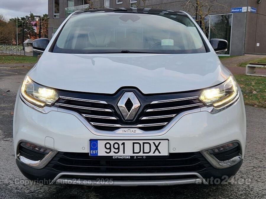 Balts Renault Espace 2016 Tallina, ar dzinēja tilpumu 1.60 L un nobraukumu 128 tūkst. km par 13990 €, foto 2 vietnē AUTOMOTO.COM.LV