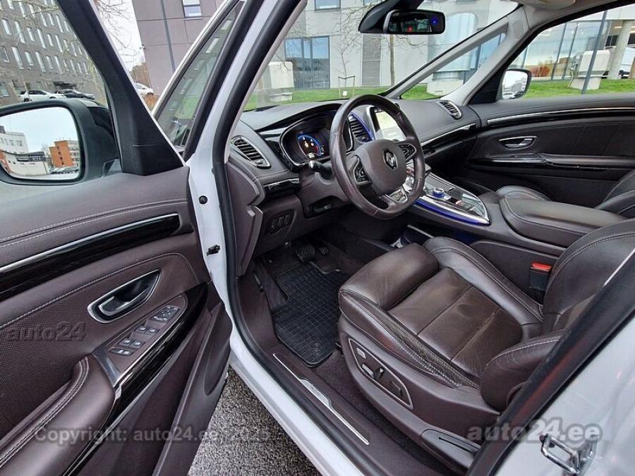 Balts Renault Espace 2016 Tallina, ar dzinēja tilpumu 1.60 L un nobraukumu 128 tūkst. km par 13990 €, foto 10 vietnē AUTOMOTO.COM.LV