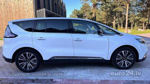 Balts Renault Espace 2017 Tallina, ar dzinēja tilpumu 1.80 L un nobraukumu 102 tūkst. km par 18400 €, foto 4 vietnē AUTOMOTO.COM.LV