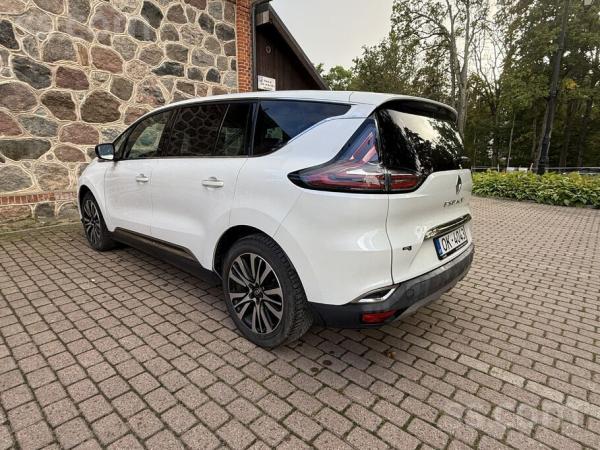 White Renault Espace 2018 in Riga, with an engine capacity of 1.60 L and mileage of 247 thousand km for 11900 €, photo 5 on AUTOMOTO.COM.LV