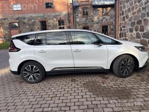 White Renault Espace 2018 in Riga, with an engine capacity of 1.60 L and mileage of 247 thousand km for 11900 €, photo 8 on AUTOMOTO.COM.LV