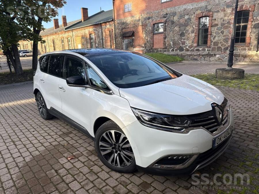 White Renault Espace 2018 in Riga, with an engine capacity of 1.60 L and mileage of 247 thousand km for 11900 €, photo 9 on AUTOMOTO.COM.LV
