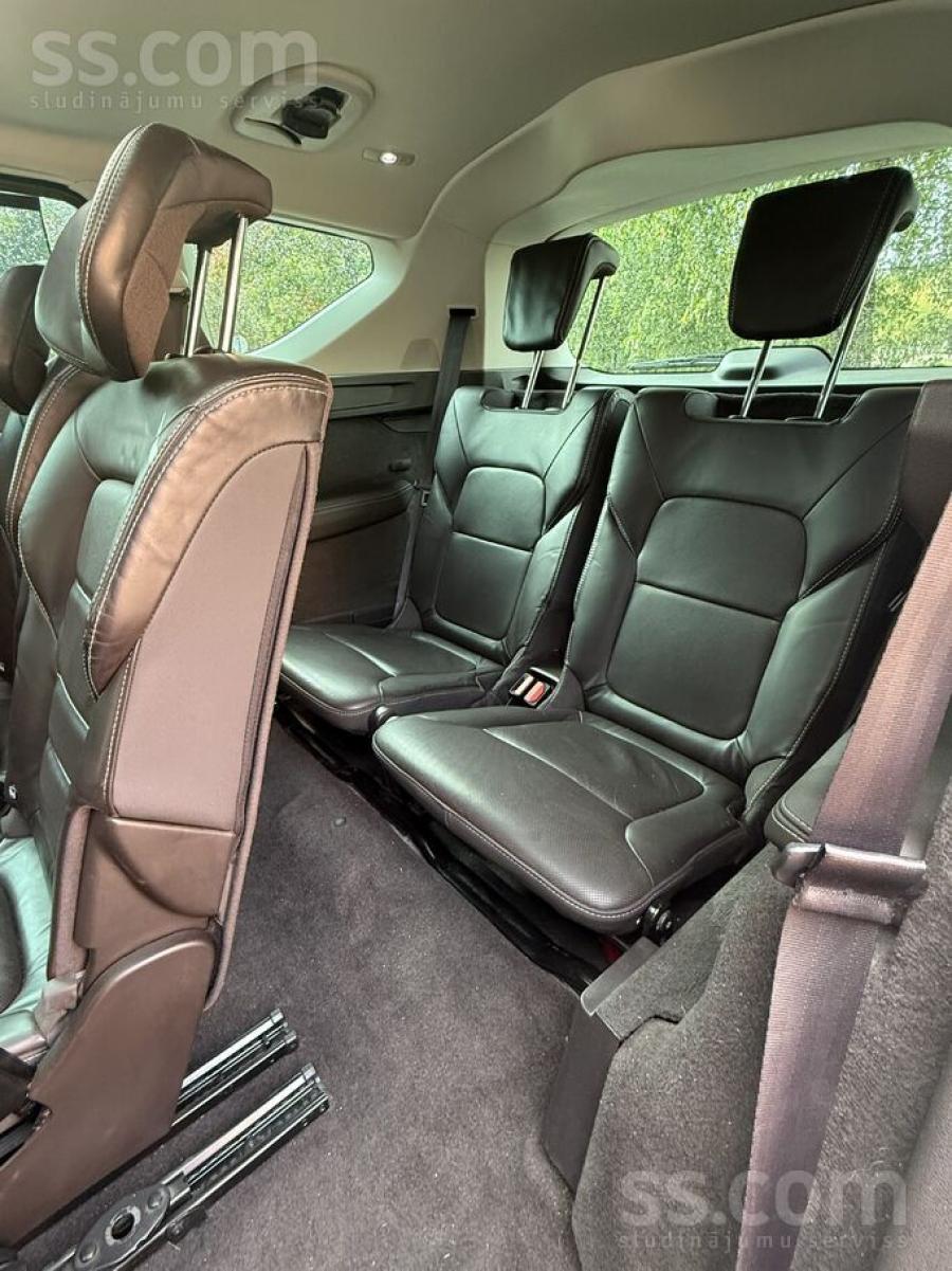 White Renault Espace 2018 in Riga, with an engine capacity of 1.60 L and mileage of 247 thousand km for 11900 €, photo 20 on AUTOMOTO.COM.LV