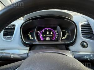 White Renault Espace 2018 in Riga, with an engine capacity of 1.60 L and mileage of 247 thousand km for 11900 €, photo 23 on AUTOMOTO.COM.LV