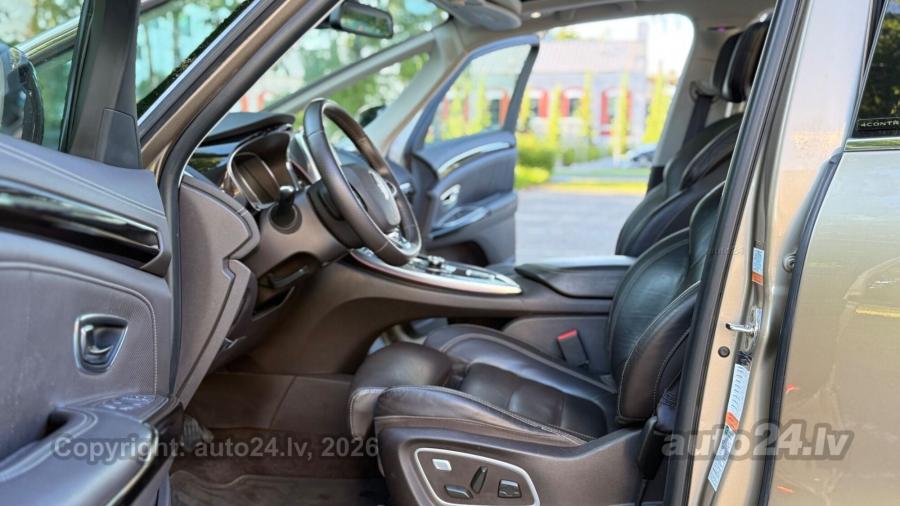 Yellow Renault Espace 2015 in Tallinn, with an engine capacity of 1.60 L and mileage of 265 thousand km for 8999 €, photo 10 on AUTOMOTO.COM.LV