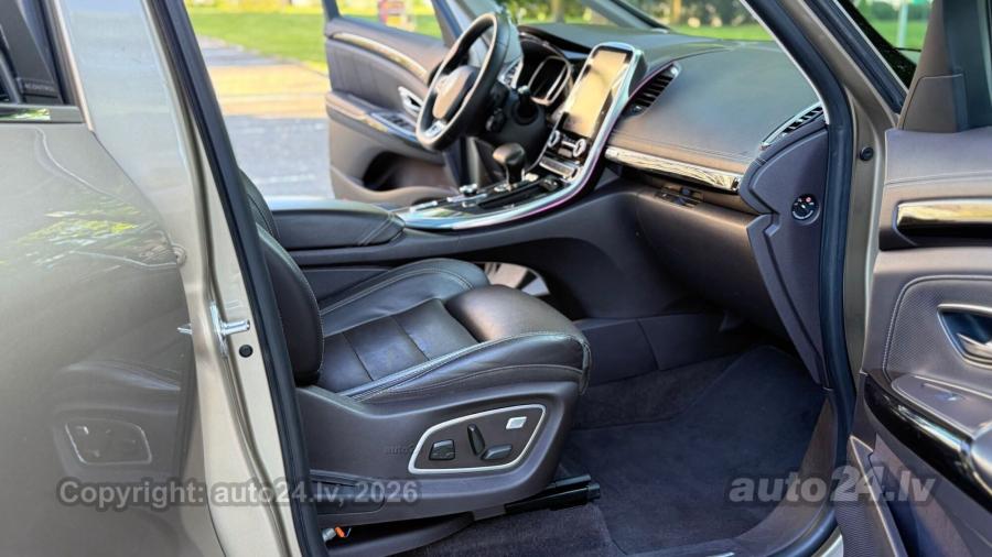 Yellow Renault Espace 2015 in Tallinn, with an engine capacity of 1.60 L and mileage of 265 thousand km for 8999 €, photo 11 on AUTOMOTO.COM.LV