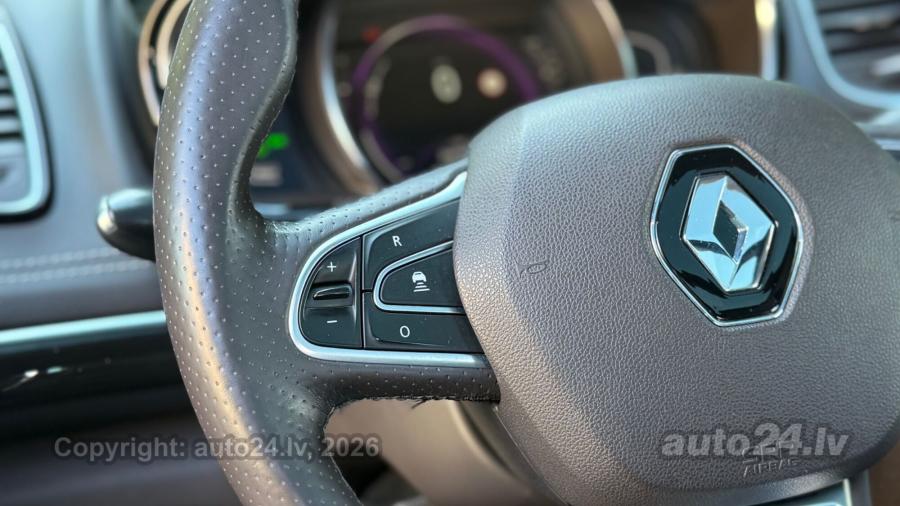 Yellow Renault Espace 2015 in Tallinn, with an engine capacity of 1.60 L and mileage of 265 thousand km for 8999 €, photo 16 on AUTOMOTO.COM.LV