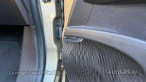 Yellow Renault Espace 2015 in Tallinn, with an engine capacity of 1.60 L and mileage of 265 thousand km for 8999 €, photo 29 on AUTOMOTO.COM.LV