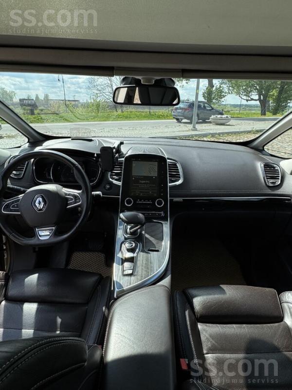 Dzeltens Renault Espace 2015 Daugavpils, ar dzinēja tilpumu 1.60 L un nobraukumu 194 tūkst. km par 10500 €, foto 5 vietnē AUTOMOTO.COM.LV