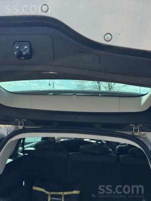 Dzeltens Renault Espace 2015 Daugavpils, ar dzinēja tilpumu 1.60 L un nobraukumu 194 tūkst. km par 10500 €, foto 15 vietnē AUTOMOTO.COM.LV