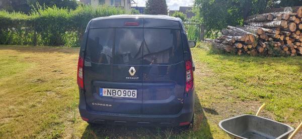 Melns Renault Express 2022 Kėdainiai, ar dzinēja tilpumu 1.46 L un nobraukumu 92 tūkst. km par 9350 €, foto 7 vietnē AUTOMOTO.COM.LV