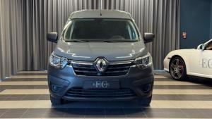 Grey Renault Express 2022 in Riga, with an engine capacity of 1.50 L and mileage of 71 thousand km for 10990 €, photo 3 on AUTOMOTO.COM.LV