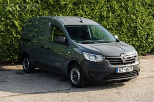 Grey Renault Express 2024 in Riga, with an engine capacity of 1.50 L and mileage of 36 thousand km for 14500 €, photo 4 on AUTOMOTO.COM.LV