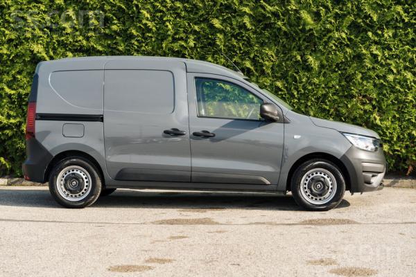 Grey Renault Express 2024 in Riga, with an engine capacity of 1.50 L and mileage of 36 thousand km for 14500 €, photo 5 on AUTOMOTO.COM.LV