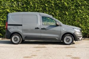 Grey Renault Express 2024 in Riga, with an engine capacity of 1.50 L and mileage of 36 thousand km for 14500 €, photo 5 on AUTOMOTO.COM.LV