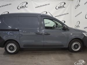 Pelēks Renault Express 2022 Rīga, ar dzinēja tilpumu 1.30 L un nobraukumu 31 tūkst. km par 15900 €, foto 20 vietnē AUTOMOTO.COM.LV