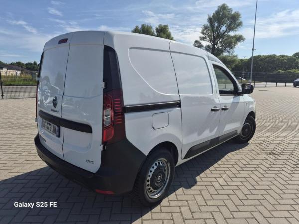 Renault Express 2022 Tauragė, ar dzinēja tilpumu 1.30 L un nobraukumu 92 tūkst. km par 5300 €, foto 3 vietnē AUTOMOTO.COM.LV