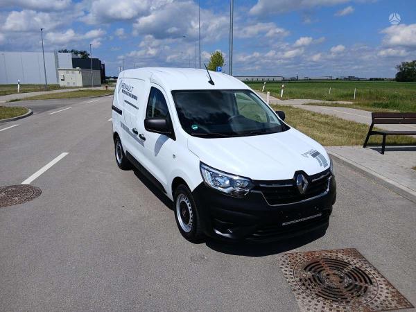 White Renault Express 2021 in Marijampole, with an engine capacity of 1.46 L and mileage of 124 thousand km for 8150 €, photo 10 on AUTOMOTO.COM.LV