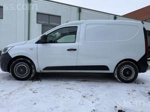 White Renault Express 2022 in Riga, with an engine capacity of 1.50 L and mileage of 74 thousand km for 9950 €, photo 6 on AUTOMOTO.COM.LV