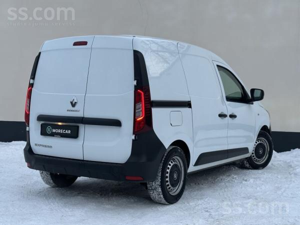 Balts Renault Express 2022 Rīga, ar dzinēja tilpumu 1.50 L un nobraukumu 86 tūkst. km par 13550 €, foto 4 vietnē AUTOMOTO.COM.LV