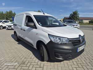 White Renault Express 2022 in Taurage, with an engine capacity of 1.30 L and mileage of 92 thousand km for 6413 €, photo 3 on AUTOMOTO.COM.LV