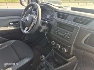 White Renault Express 2022 in Taurage, with an engine capacity of 1.30 L and mileage of 92 thousand km for 6413 €, photo 13 on AUTOMOTO.COM.LV