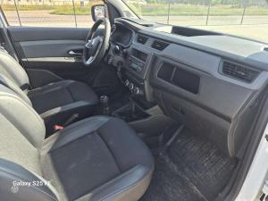 White Renault Express 2022 in Taurage, with an engine capacity of 1.30 L and mileage of 92 thousand km for 6413 €, photo 14 on AUTOMOTO.COM.LV