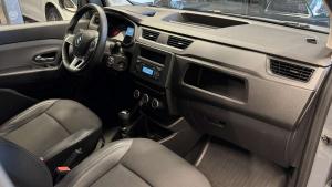 White Renault Express 2022 in Riga, with an engine capacity of 0.00 L and mileage of 67 thousand km for 10990 €, photo 12 on AUTOMOTO.COM.LV