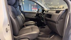 White Renault Express 2022 in Riga, with an engine capacity of 0.00 L and mileage of 67 thousand km for 10990 €, photo 13 on AUTOMOTO.COM.LV