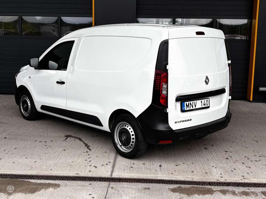 Balts Renault Express 2023 Viļņa, ar dzinēja tilpumu 1.30 L un nobraukumu 50 tūkst. km par 12000 €, foto 3 vietnē AUTOMOTO.COM.LV