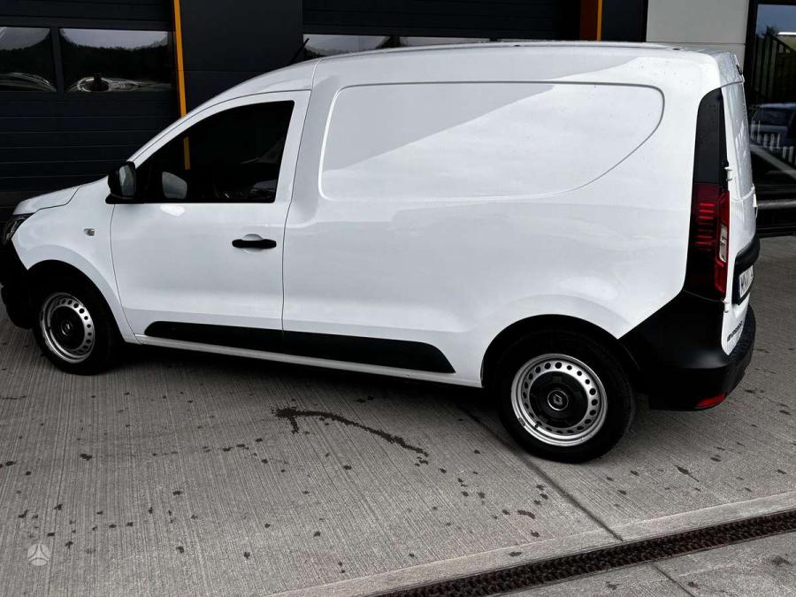 Balts Renault Express 2023 Viļņa, ar dzinēja tilpumu 1.30 L un nobraukumu 50 tūkst. km par 12000 €, foto 4 vietnē AUTOMOTO.COM.LV