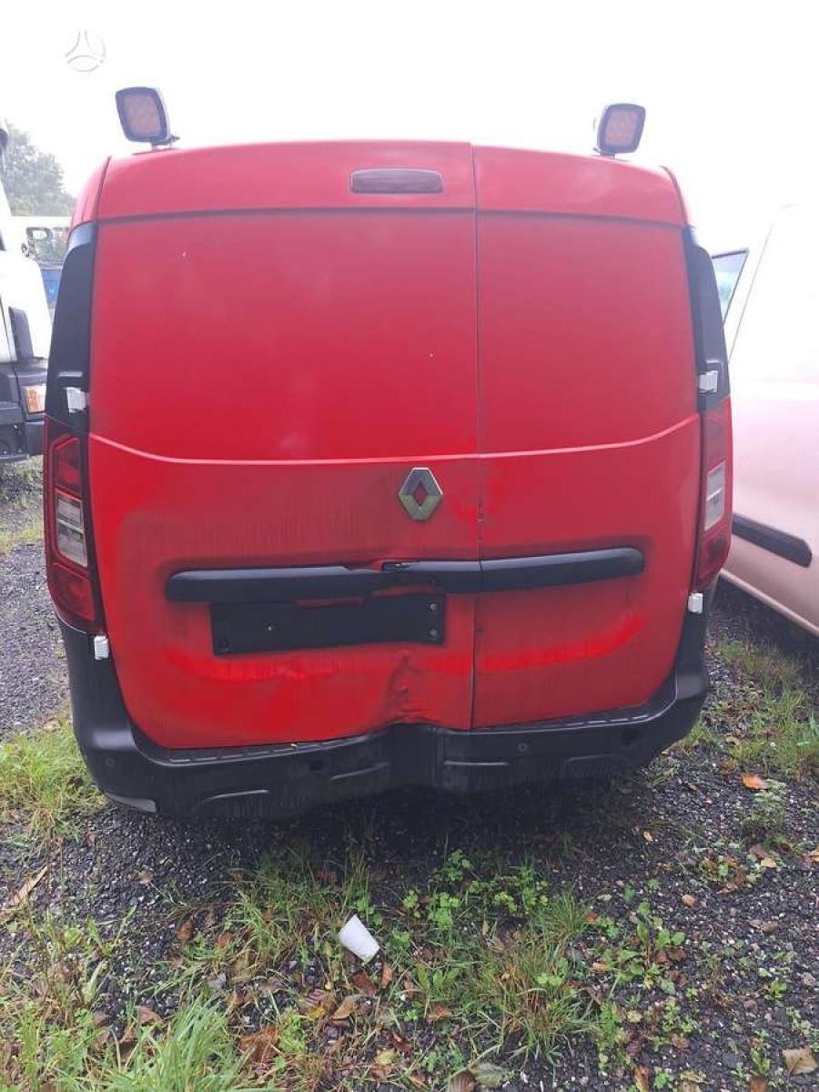 White Renault Express 2023 in Taurage, with an engine capacity of 1.50 L and mileage of 900 thousand km for 2700 €, photo 3 on AUTOMOTO.COM.LV