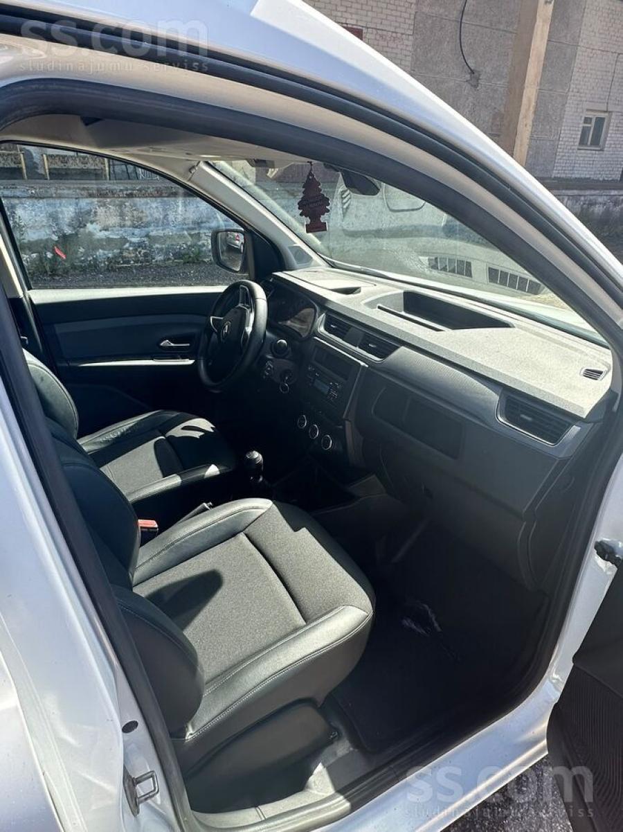 Balts Renault Express 2021 Jūrmala, ar dzinēja tilpumu 1.50 L un nobraukumu 129 tūkst. km par 7500 €, foto 3 vietnē AUTOMOTO.COM.LV